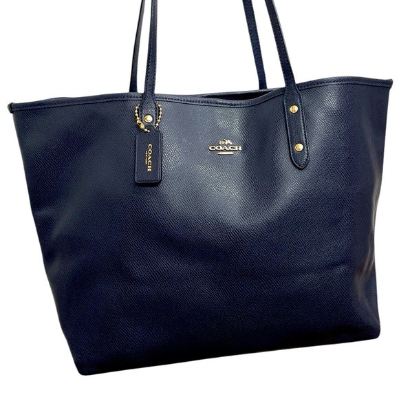 Coach | Bags | Beautiful Coach Navy Blue Pebbled Leather Tote New ...